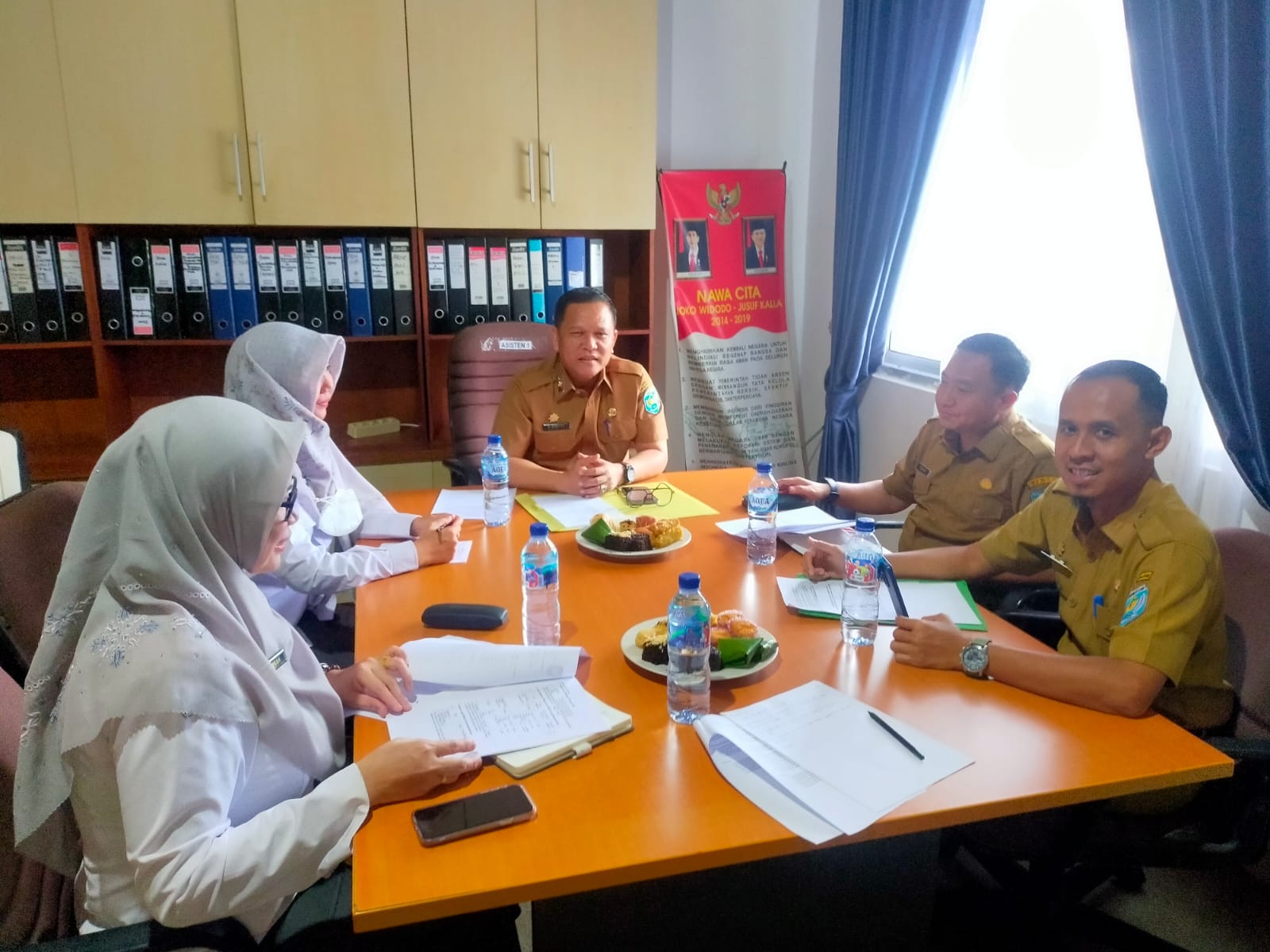 ASISTEN I PIMPIN RAPAT PERSIAPAN ADMINISTRASI PERSYARATAN USUL ...